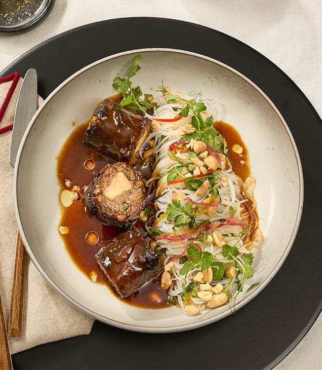 Asian beef roulade with pak choi noodles | Recipe | Kikkoman