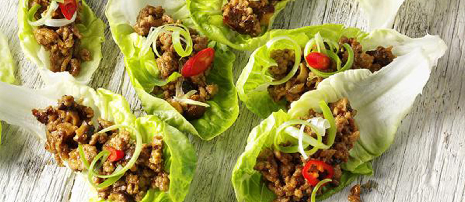 Fragrant Pork Mince in lettuce cups | Recipe | Kikkoman
